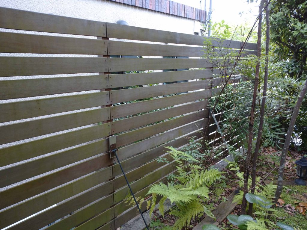 【お客様事例】ウッドフェンス | ウッドデッキ材通販サイトmock re: